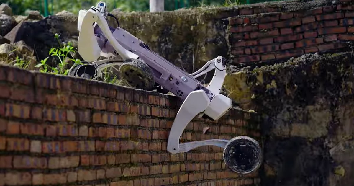 Lightyear M1: A Wheeled Quadruped With Parallel Joints | RoboHorizon ...