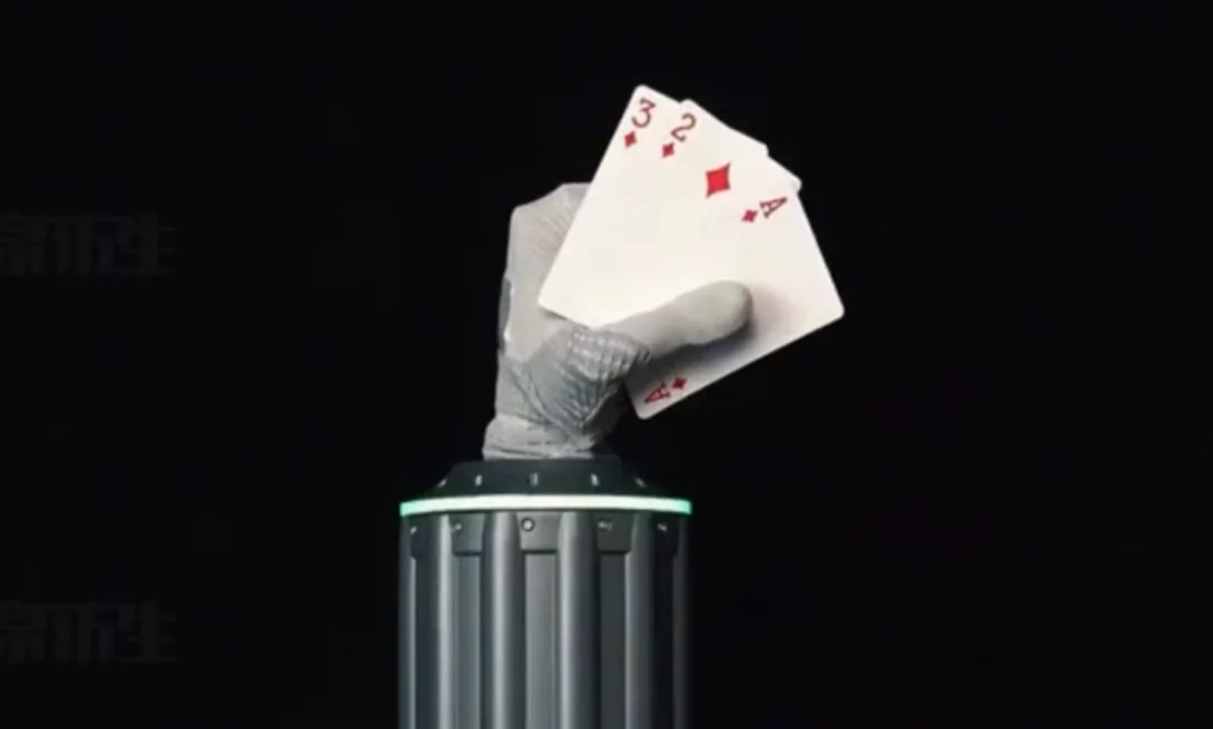 Bionic Hand Deals a Winning Hand in Robotics | RoboHorizon