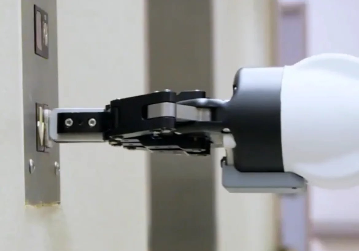 Moxi: NVIDIA-Powered Robot Saving Time in Hospitals | RoboHorizon